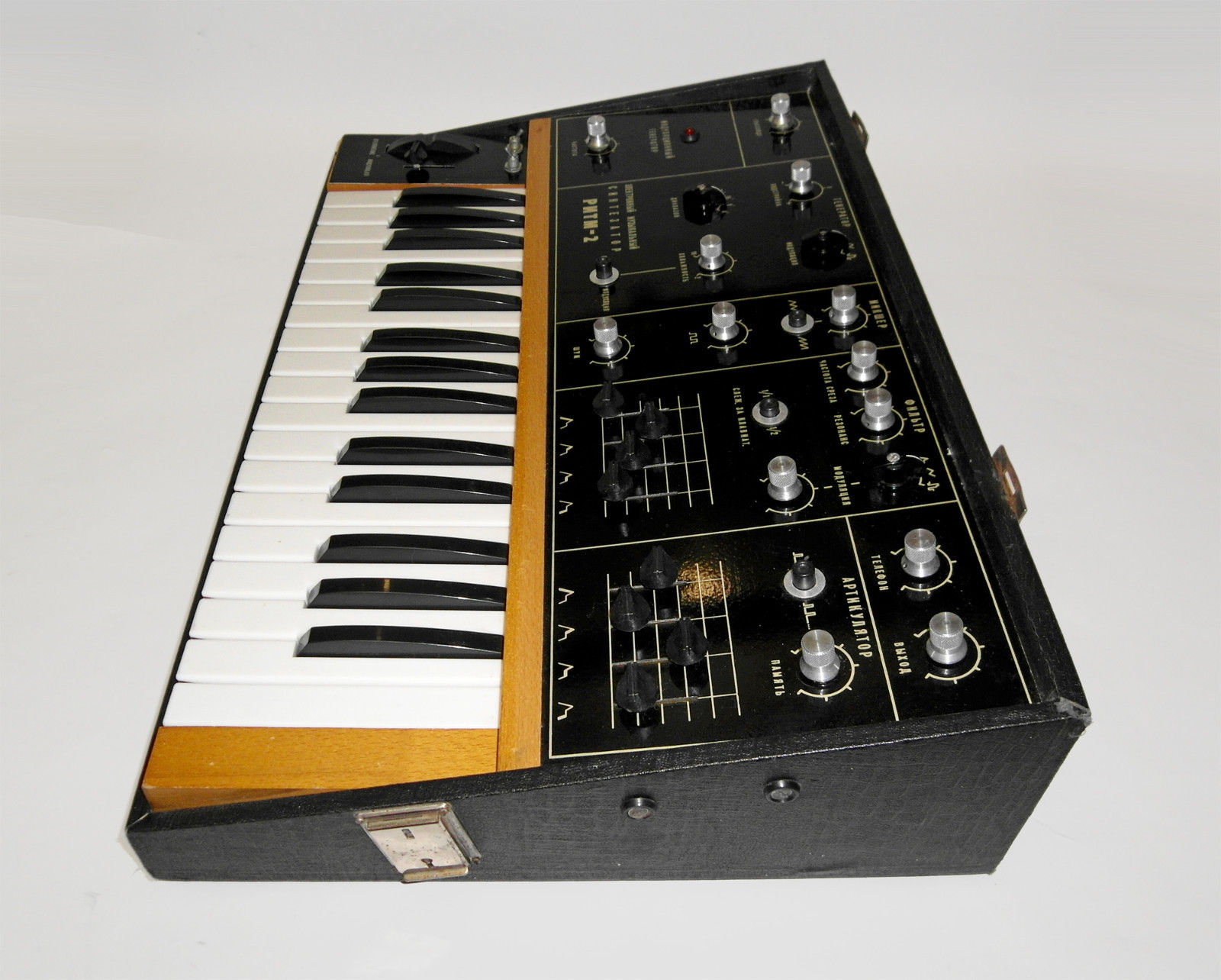 MATRIXSYNTH: RITM-2 - RAREST SOVIET ANALOG SYNTHESIZER with MIDI