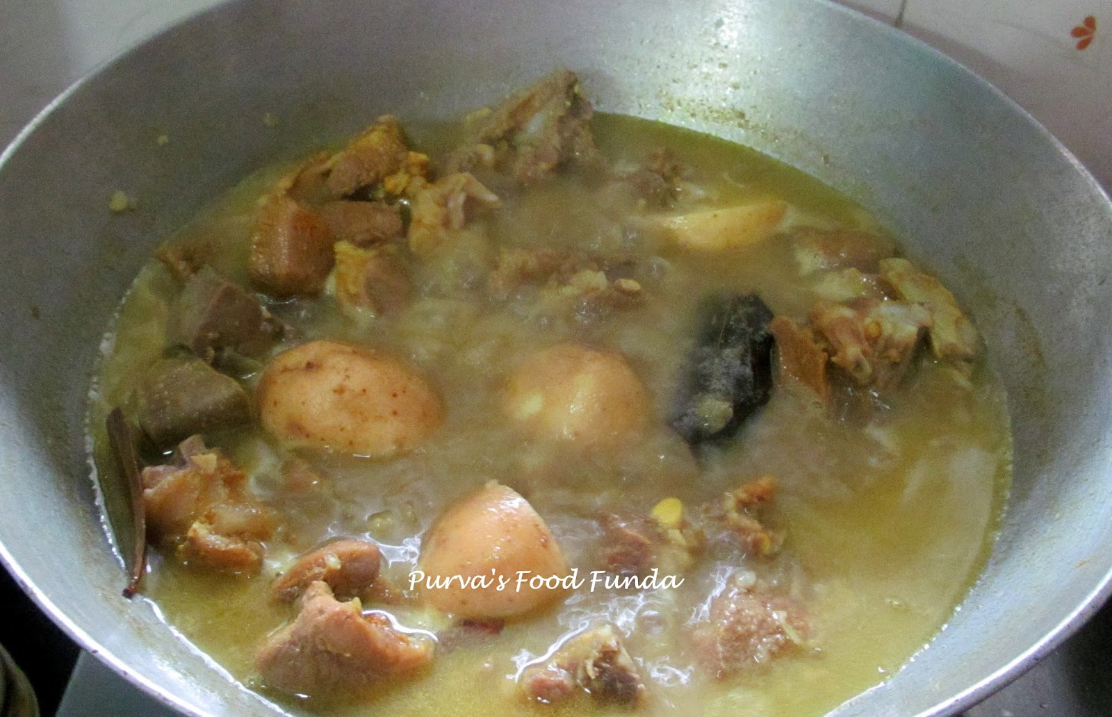 Food Funda: Kokani Thin Mutton Curry