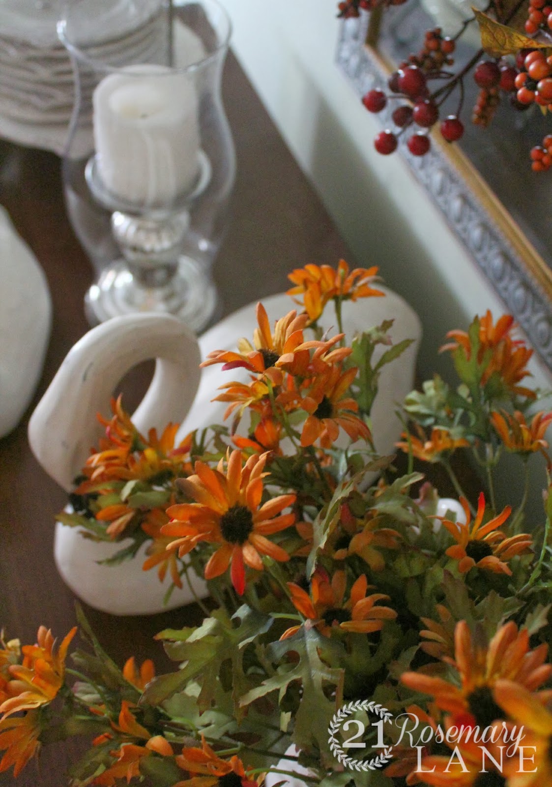 21 Rosemary Lane: The Kitchen Buffet Dressed for the Autumn