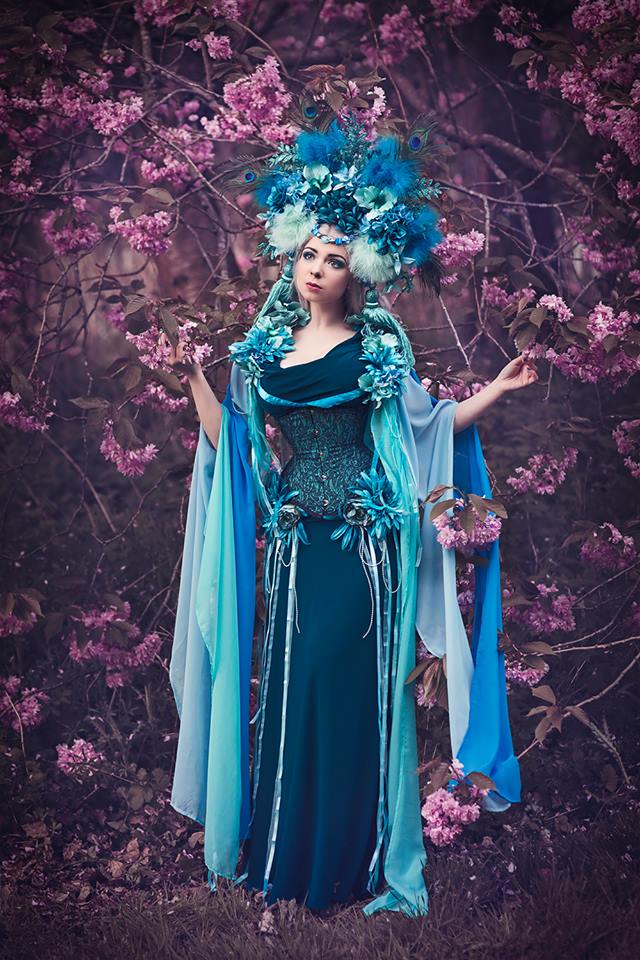 Calvin's Canadian Cave of Coolness: Model Behavior - Savra