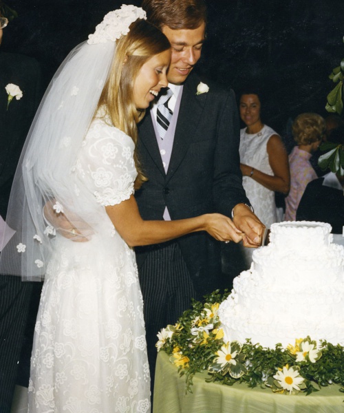 Relevant Tea Leaf: Down the Aisle with 12 Ford Family Wedding Gowns