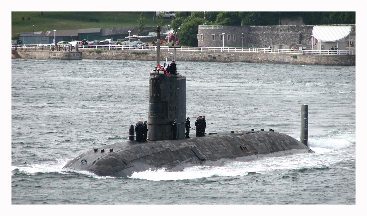 Naval Open Source INTelligence: Navy sub's radiation leak scare