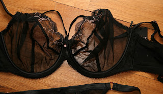 K-Line: Bra Review: Scantilly Surrender