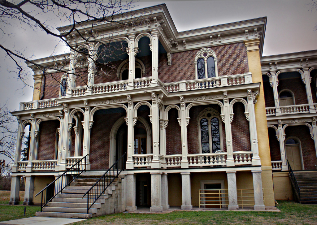 Tales from Tennessee and Beyond: Clover Bottom Mansion