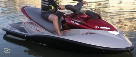 Bateaux de France : jet ski Polaris MSX 140