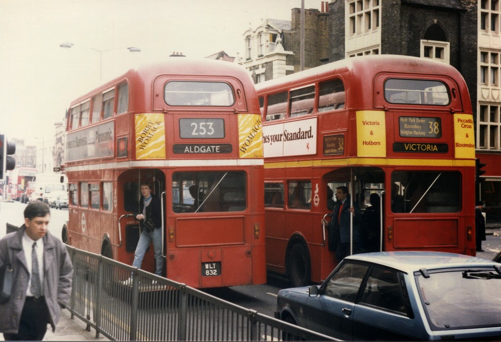 Pictures of Iconic Routemaster Buses on the Streets of London in the ...