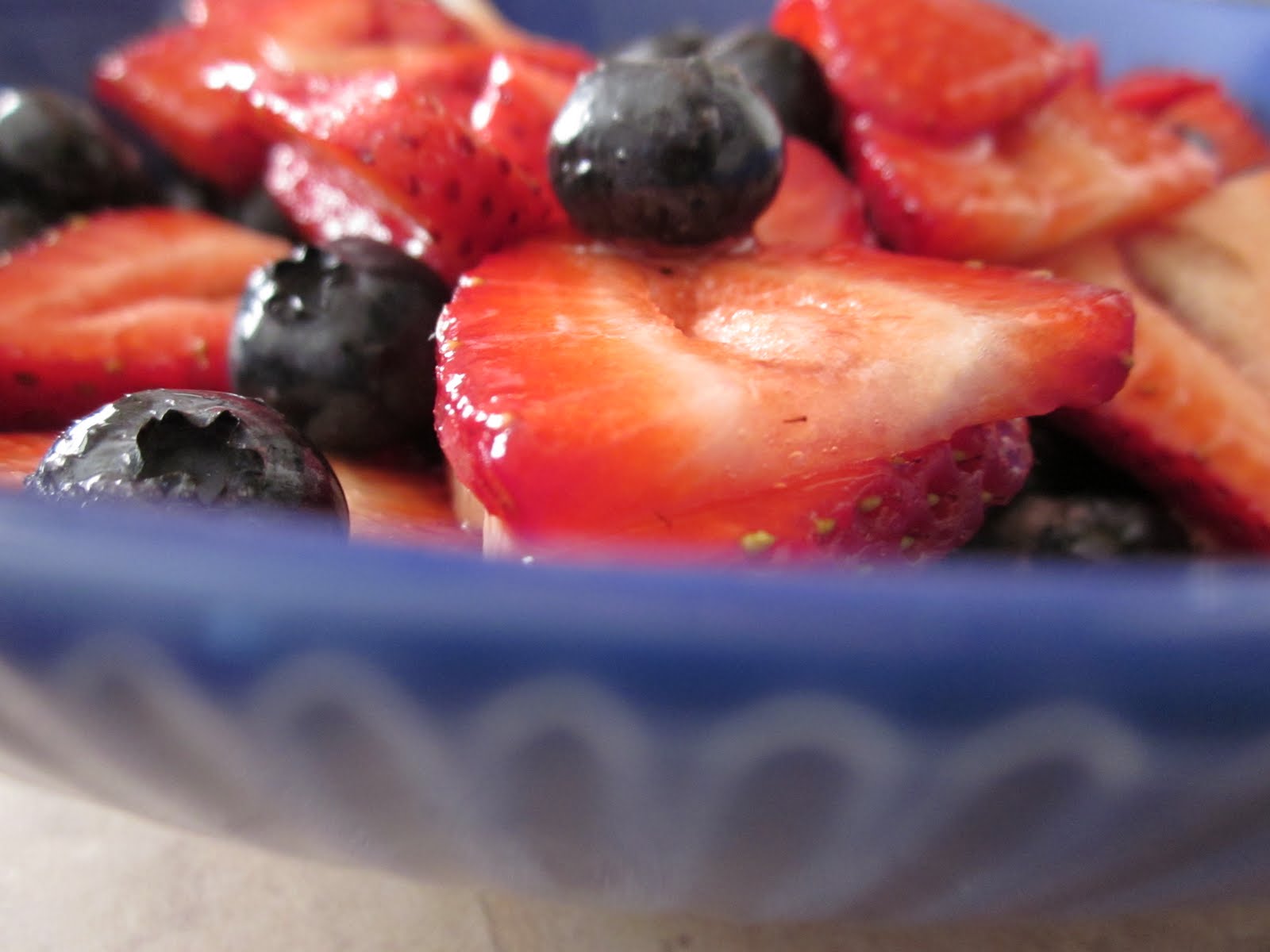 Gluten Free Fresh Fruit Crepes | No One Likes Crumbley Cookies