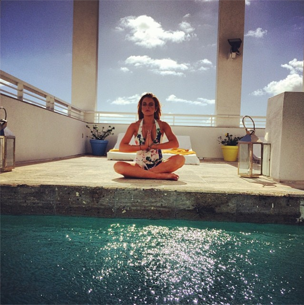 Chatter Busy Lindsay Lohan Does Yoga By Pool Photos