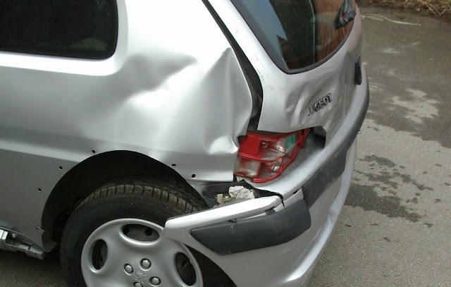 Things to Do Before Hiring a Professional for Crash Repairs