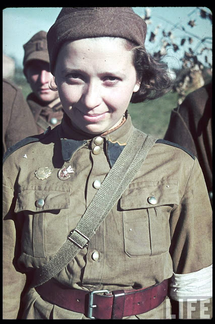 World War II in Color: Polish POWs in September 1939