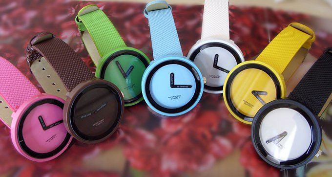TY:Machine: Candy Quartz Unisex Round Dial Watch