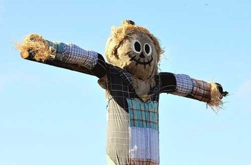 Antitheist Atheists Opposing Religious Harm.: Scarecrow Jesus Offends ...