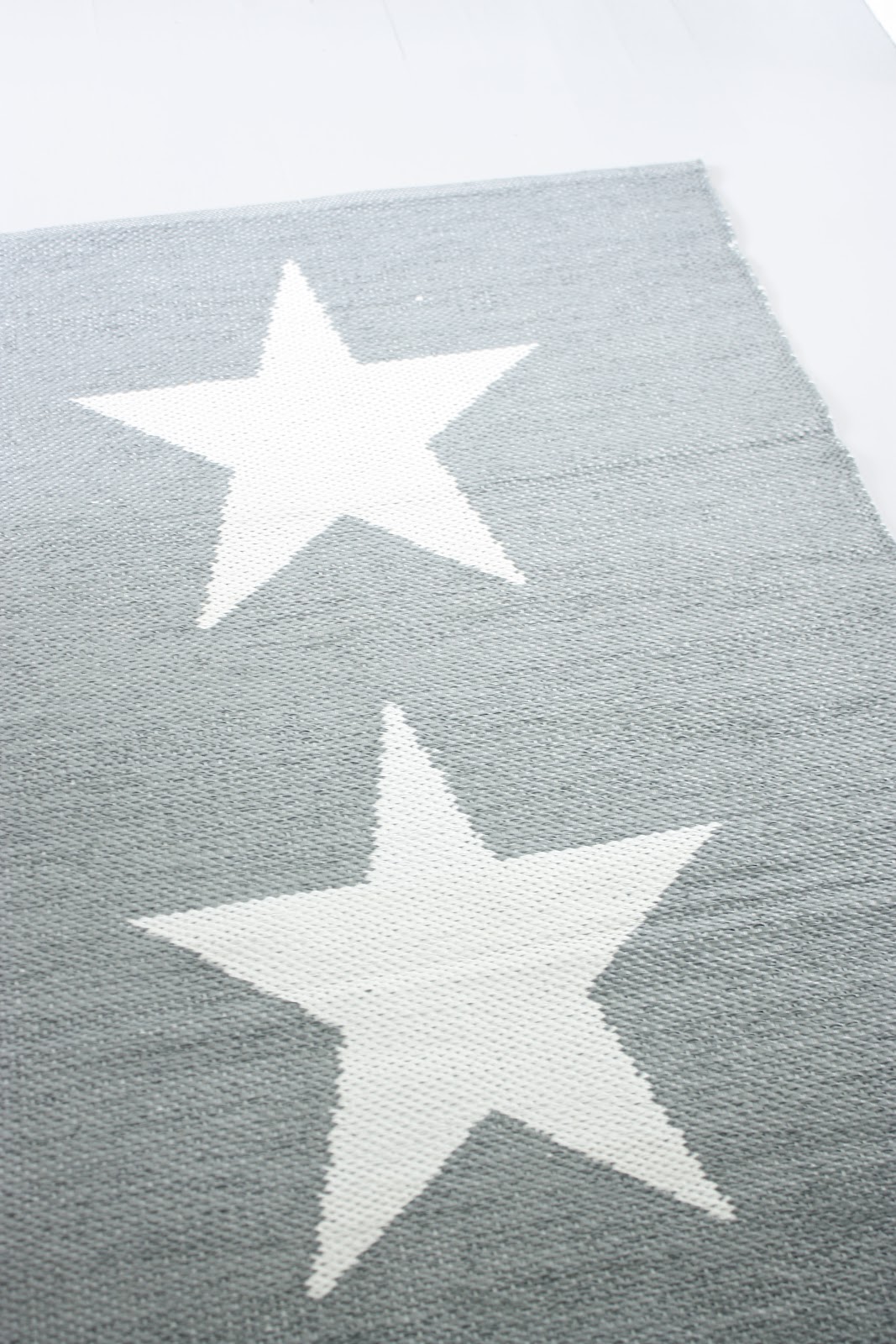 Kule gulvtepper – Integrert kjokkenet