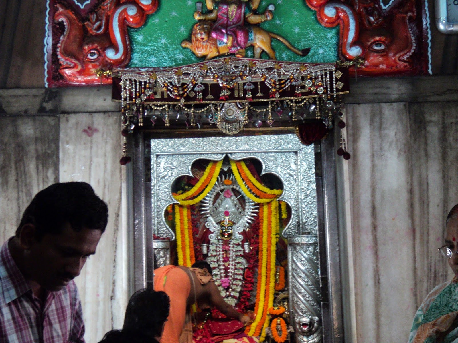 Oriyarasoi - The cosmopolitan Odia's Kitchen !: A visit to Maa Cuttack ...