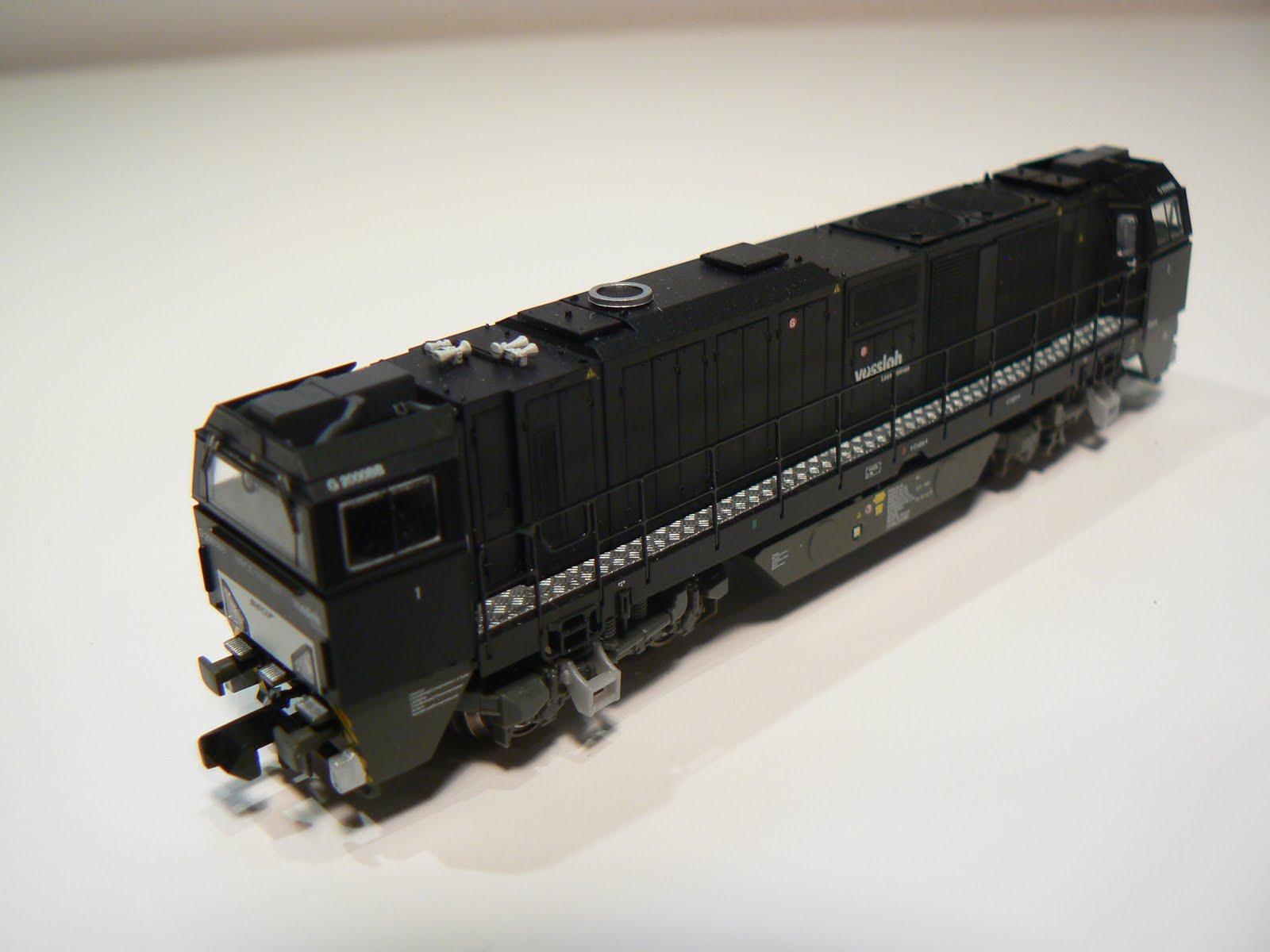 quinntopia - An N Scale blog: Locomotive Roster: G2000; Mehano 55546