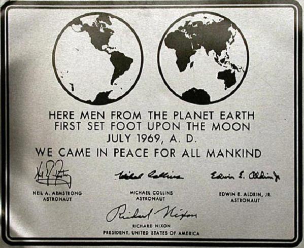 Let it fly!: Walking on the Moon!