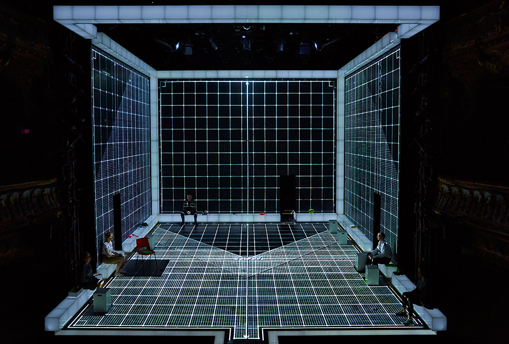 Piquid: The Curious Incident of the Dog in the Night-Time: Thoughts on ...