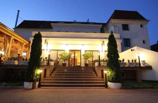 Impresii HOTEL CLASIC SEBES ALBA IULIA. Ocazia de a vizita castelul lui ...