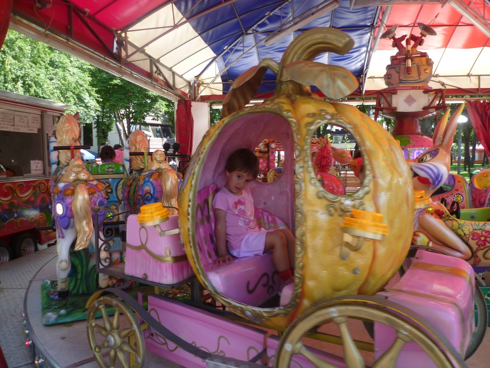 Maia Alexandra: Cu caleasca Cenusaresei