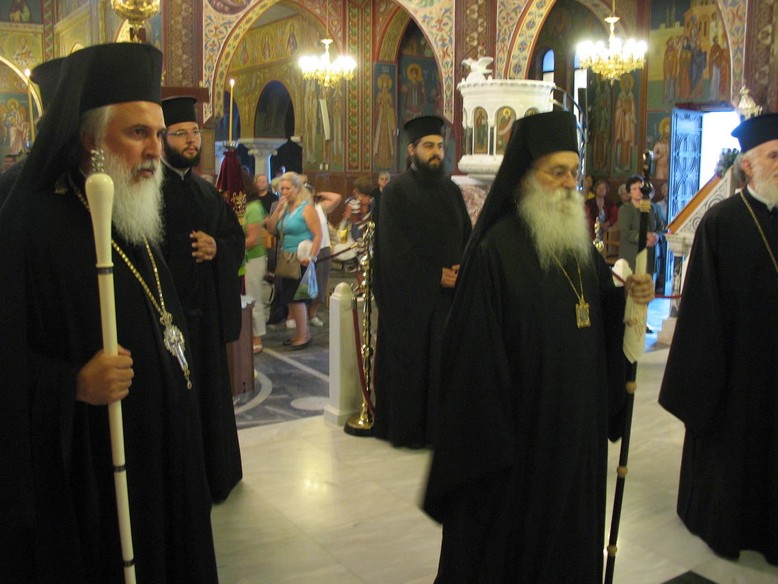 ΙΕΡΟ ΠΡΟΣΚΥΝΗΜΑ ΑΝΑΣΤΑΣΕΩΣ ΧΡΙΣΤΟΥ ΣΠΑΤΩΝ: Η ΥΨΩΣΗ ΤΟΥ ΤΙΜΙΟΥ ΣΤΑΥΡΟΥ