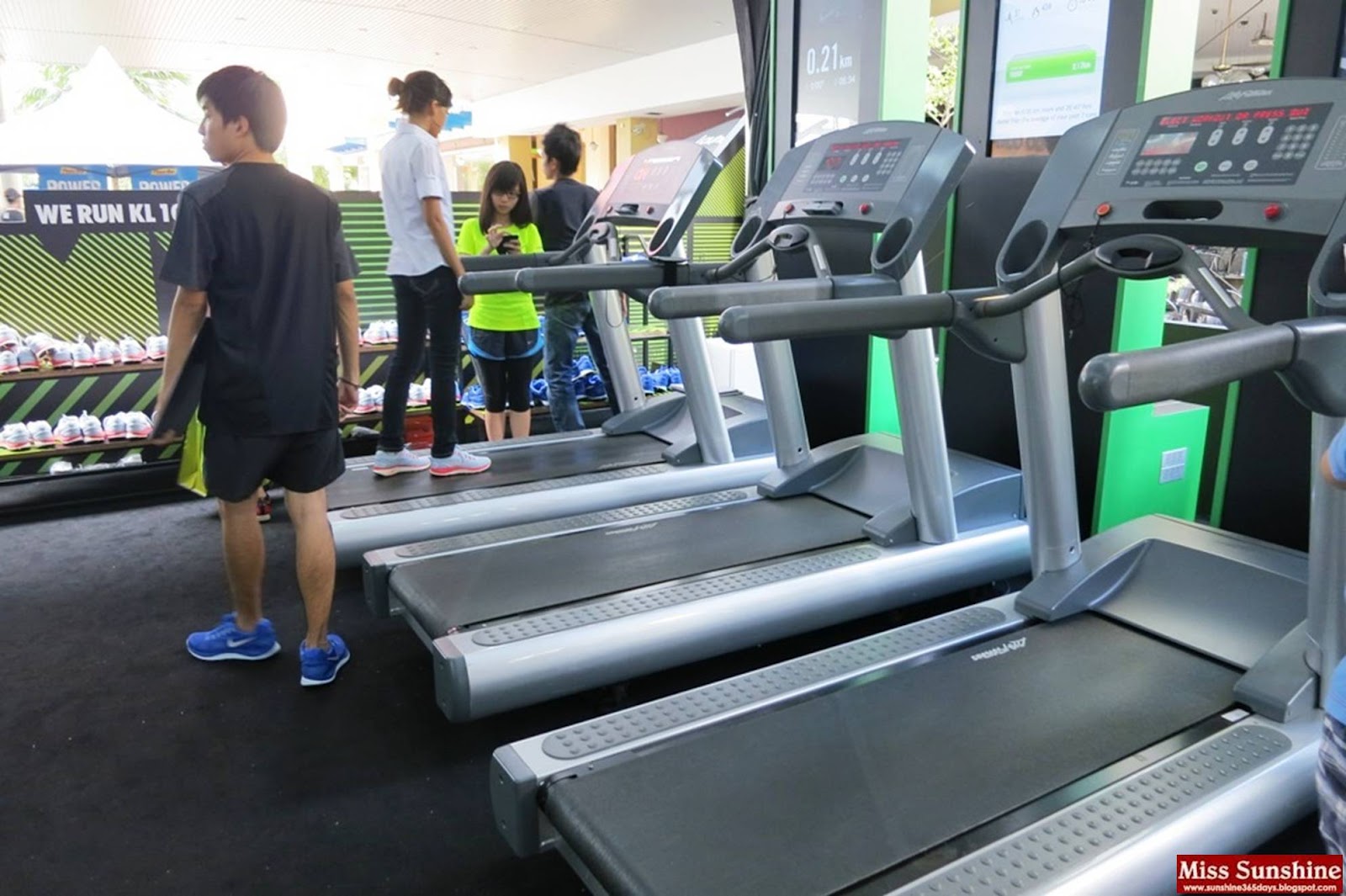 Sunshine Kelly | Beauty . Fashion . Lifestyle . Travel . Fitness: Lace ...