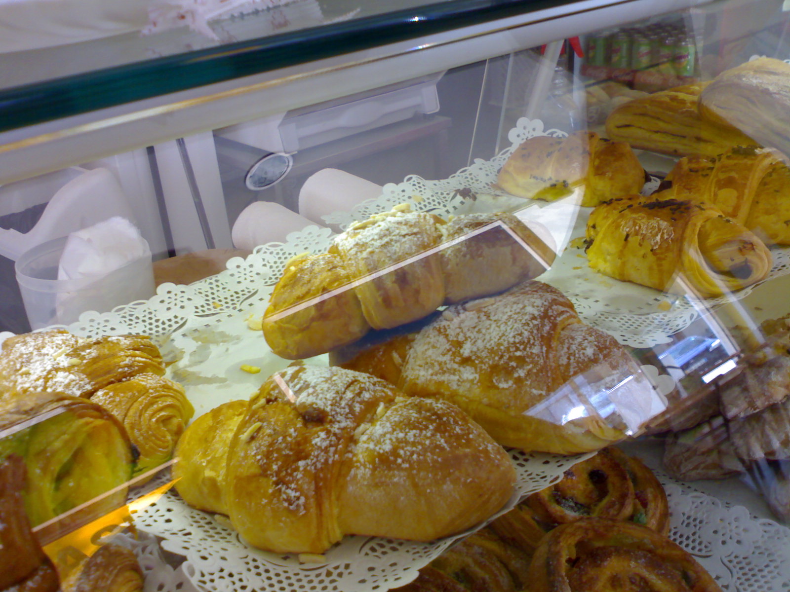 O Bom da Vida: Croissant recheado de Amêndoa