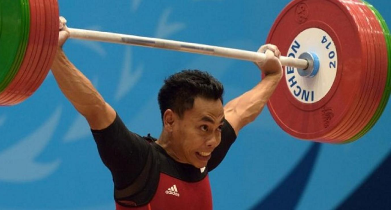 Dasar-dasar dibalik Olahraga Angkat Besi - Bumi Olahraga