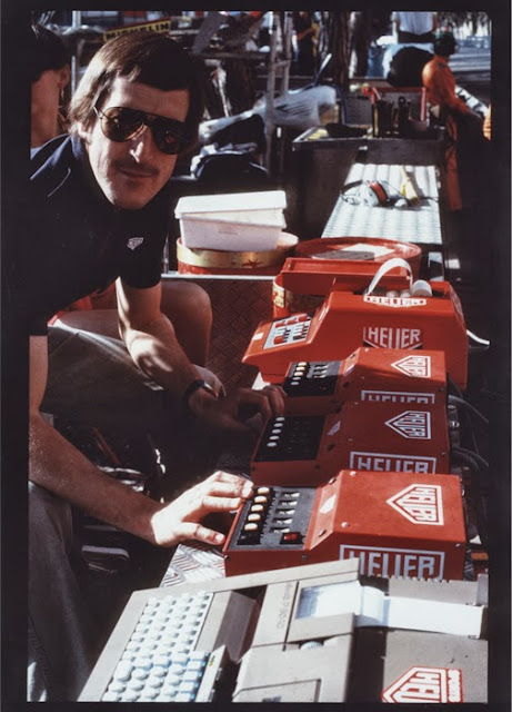 Plaza del Duque: TAG Heuer y Ferrari recrean la sexy y glamorosa época ...