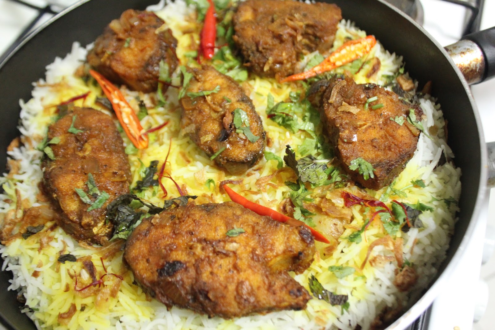 Bethica's Kitchen Flavours: Fish Dum Biryani - Bengali Style
