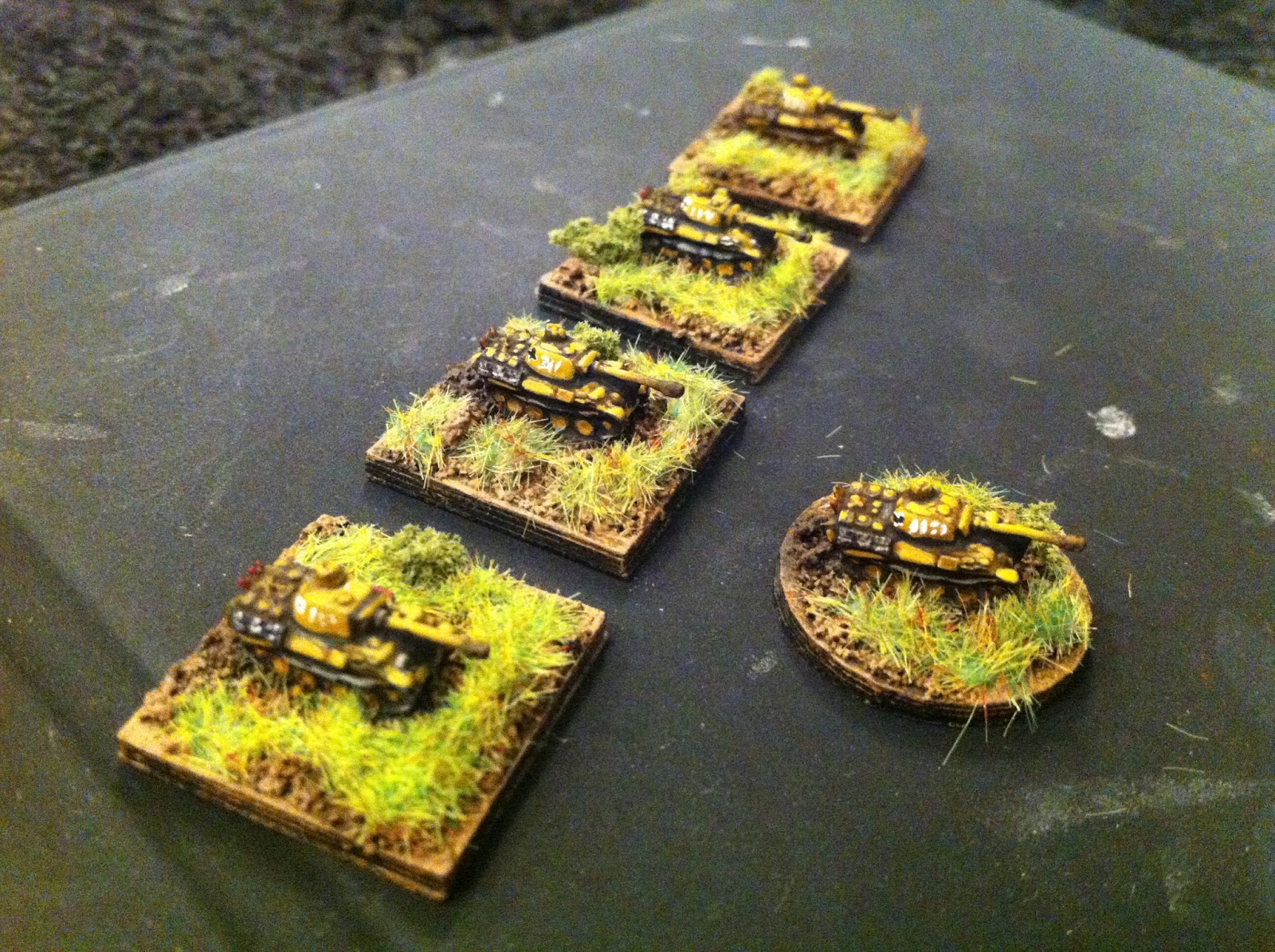 Fawcett Avenue Conscripts: Big Cats, Small Figures - WW2 Pico Armor