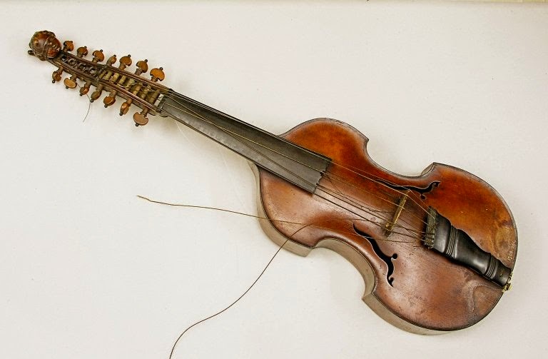 Amore e simpatia: alla scoperta della Viola d'Amore: The University of ...