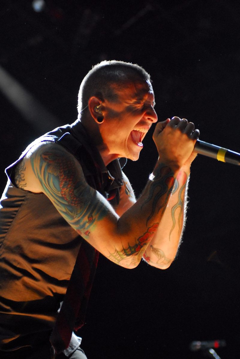 LP Underground: - CHASTER BENNINGTON