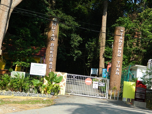 TimurBarat: ilham resort @ Tanjung Tuan, PD