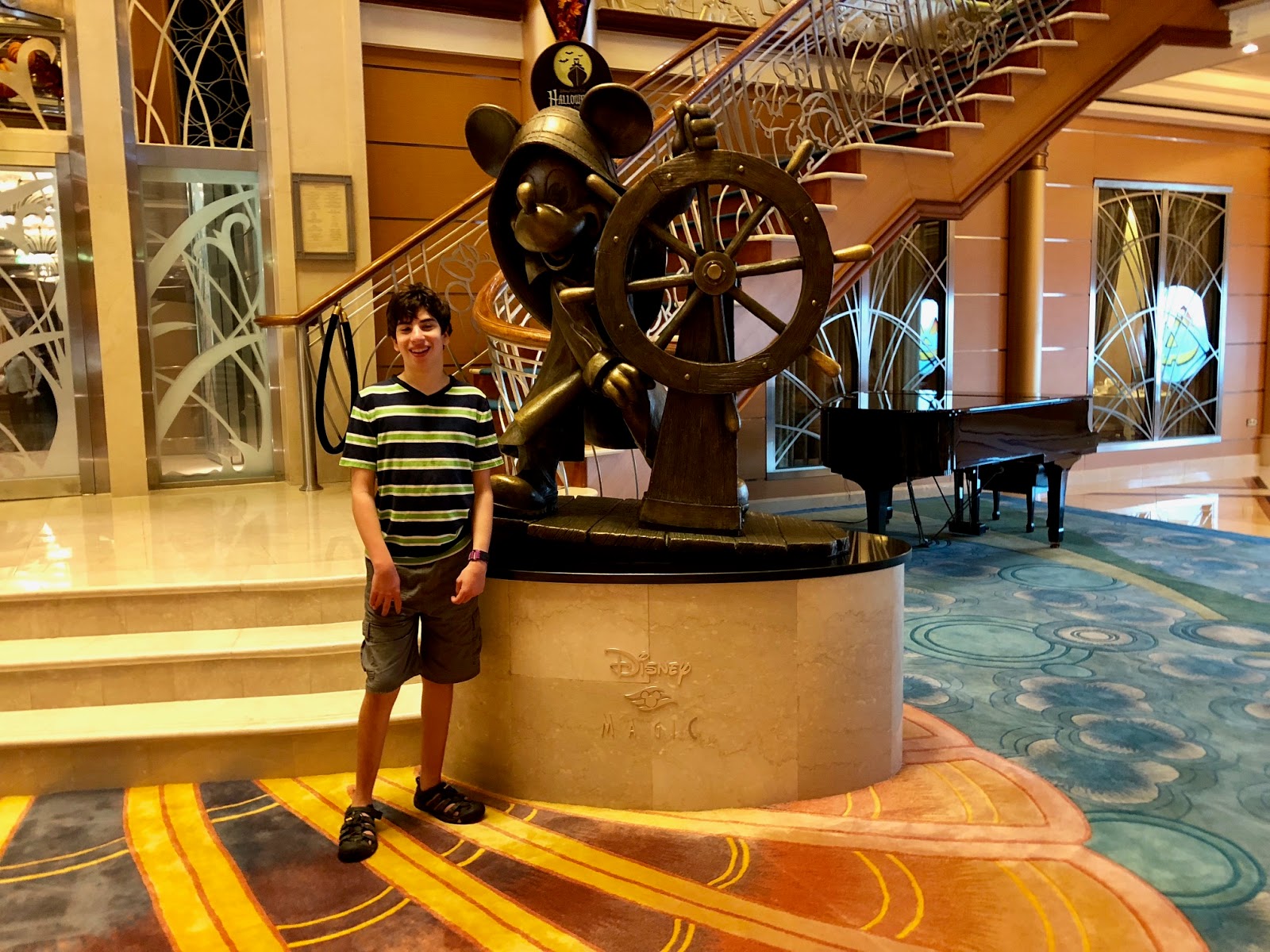 Love That Max : Disney Cruise Magic for all