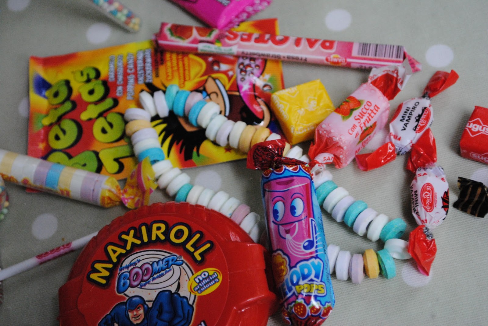 Un bote de retro chuches