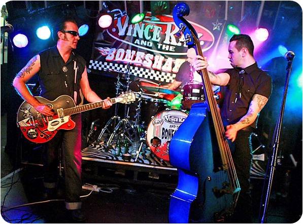 Ilustração: A arte de Vince Ray - Mente Flutuante Retrô