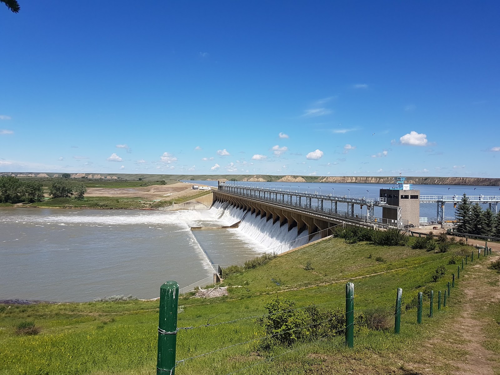 Giesbrecht'sGang: Bassano Dam