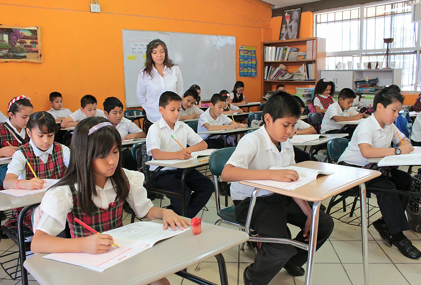 Educación BC: REGRESAN ALUMNOS DE EDUCACIÓN BÁSICA A CLASES EL 7 DE ENERO
