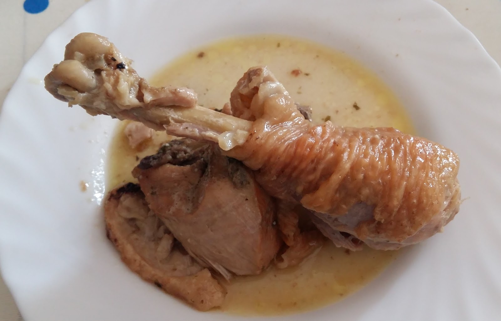 POLLO DE CORRAL CON ALMENDRAS