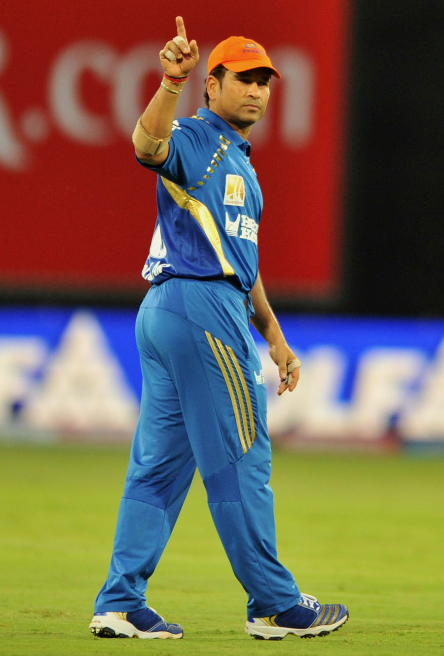 OMGSACHIN: Photos Of Sachin Ramesh Tendulkar