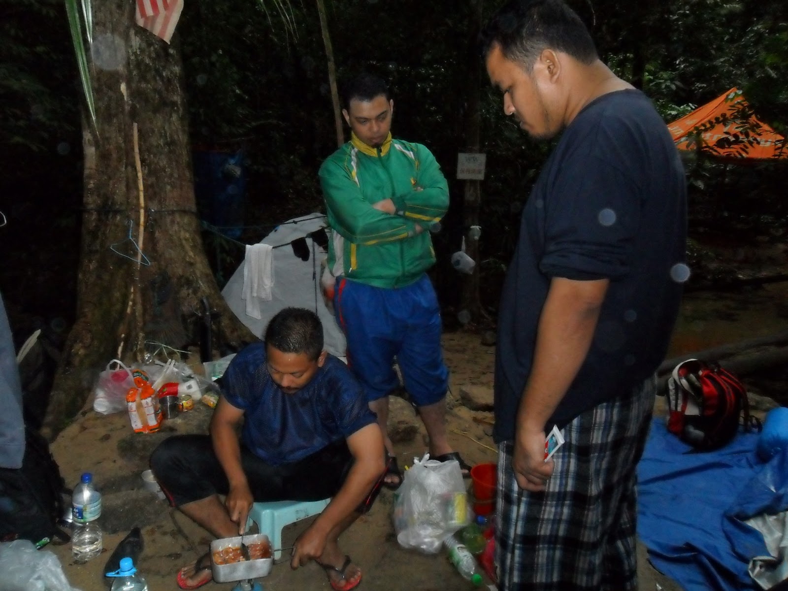 KEMBARA ALAM AADK: Pendakian Gunung Putih, Cheras, Selangor