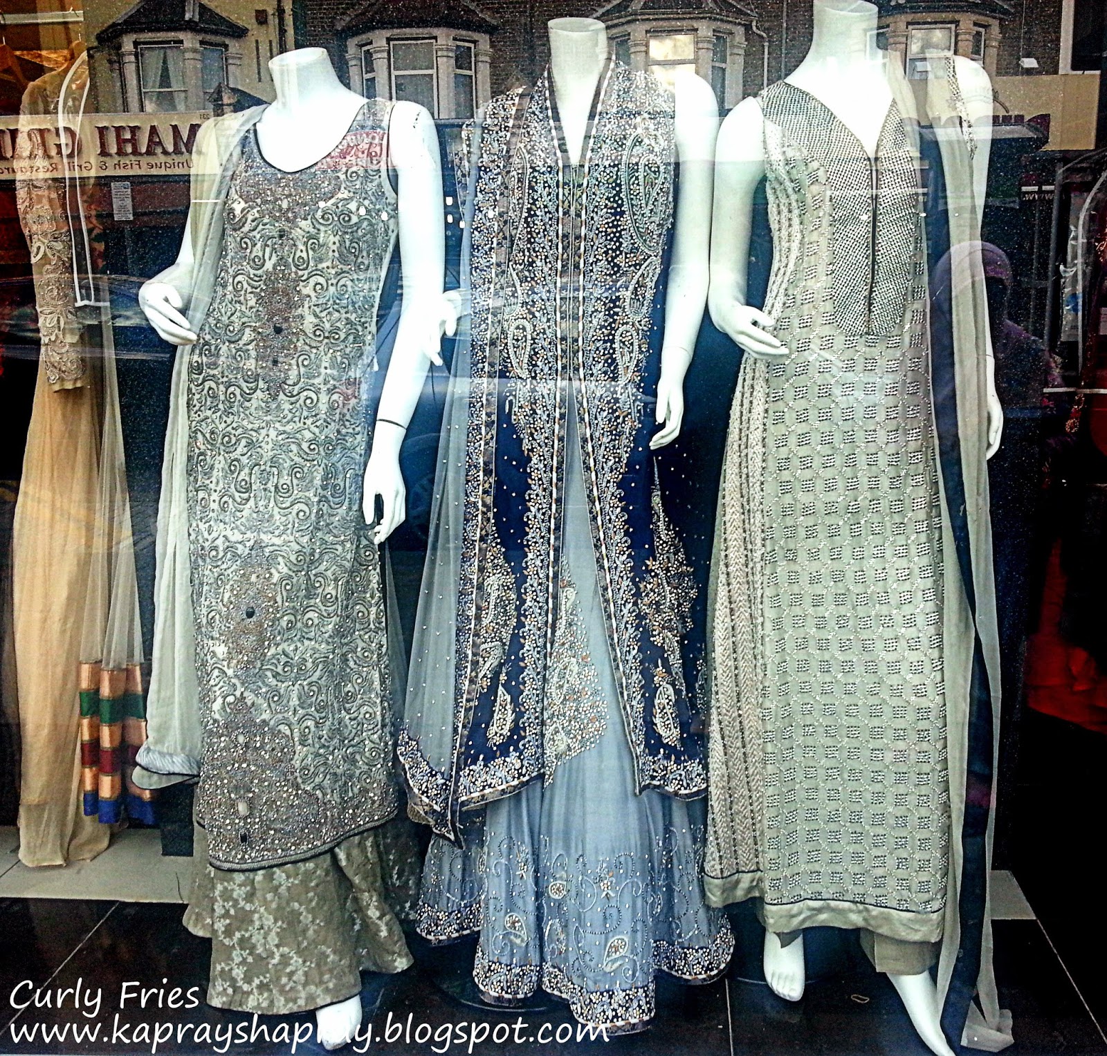 Curly Fries: KAPRAY SHAPRAY: Sophisticated Blues and Greys at Seasons