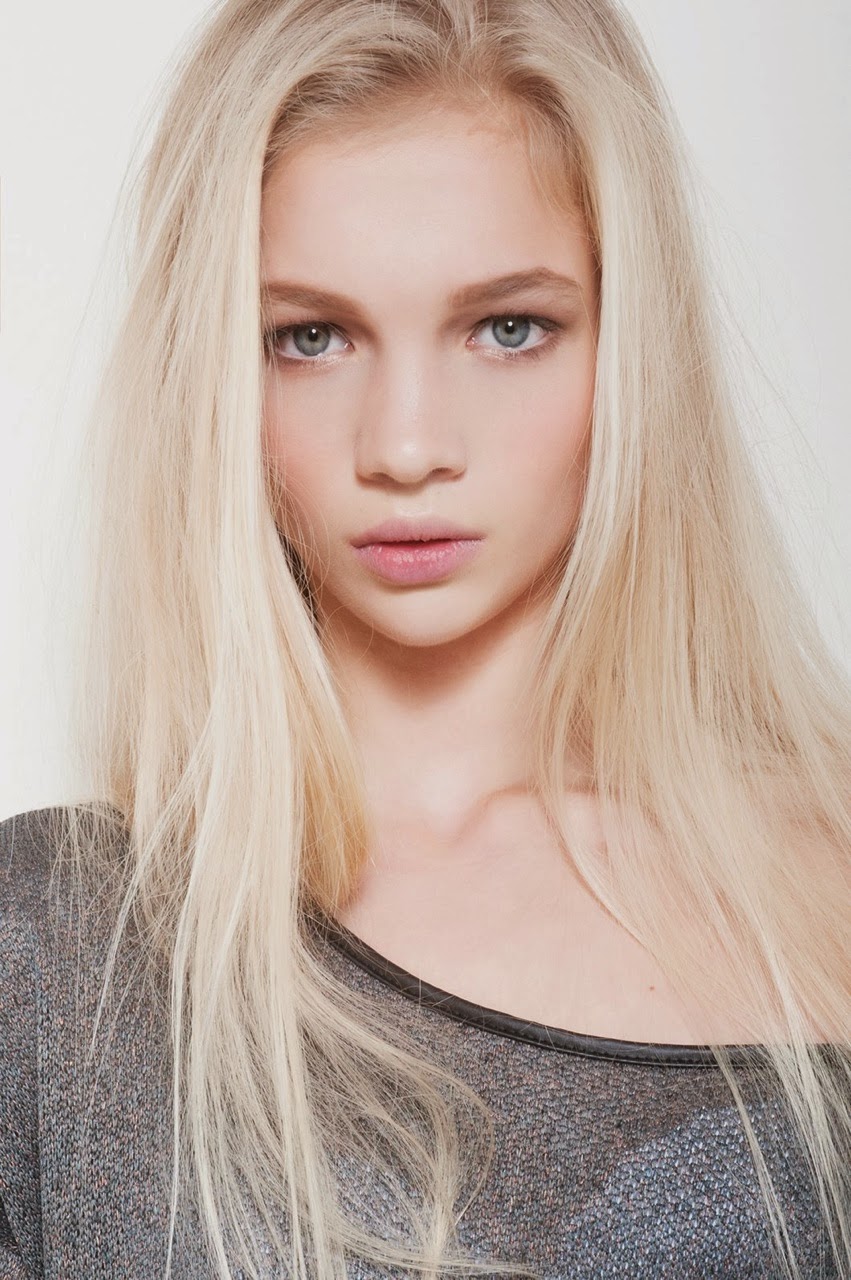 FreshMM: CAITLIN @ FASHIONMILK