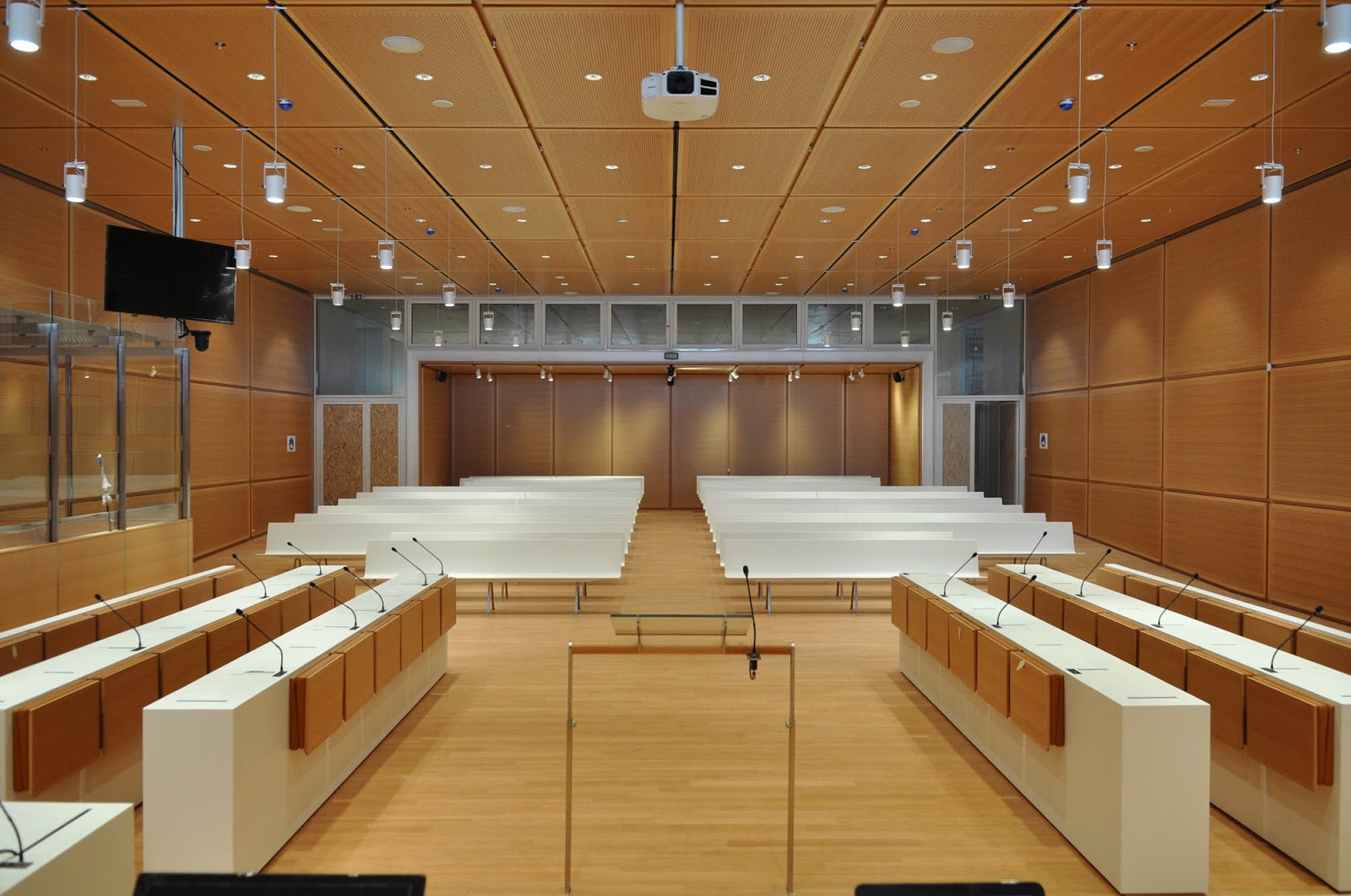 Tribunal de Paris / Renzo Piano / France