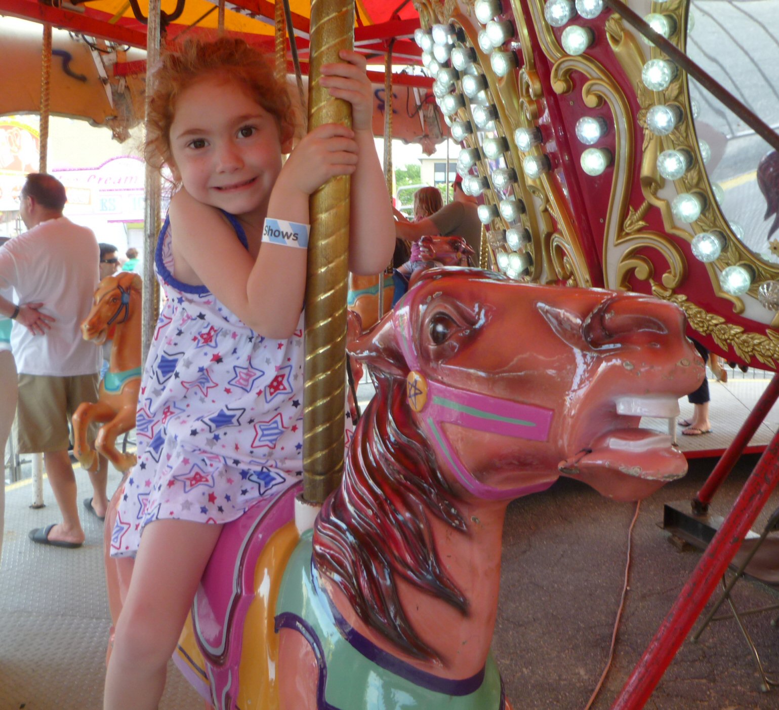 Evan and Lauren's Cool Blog: 6/30/11: July 4th Carnival in Wilmington