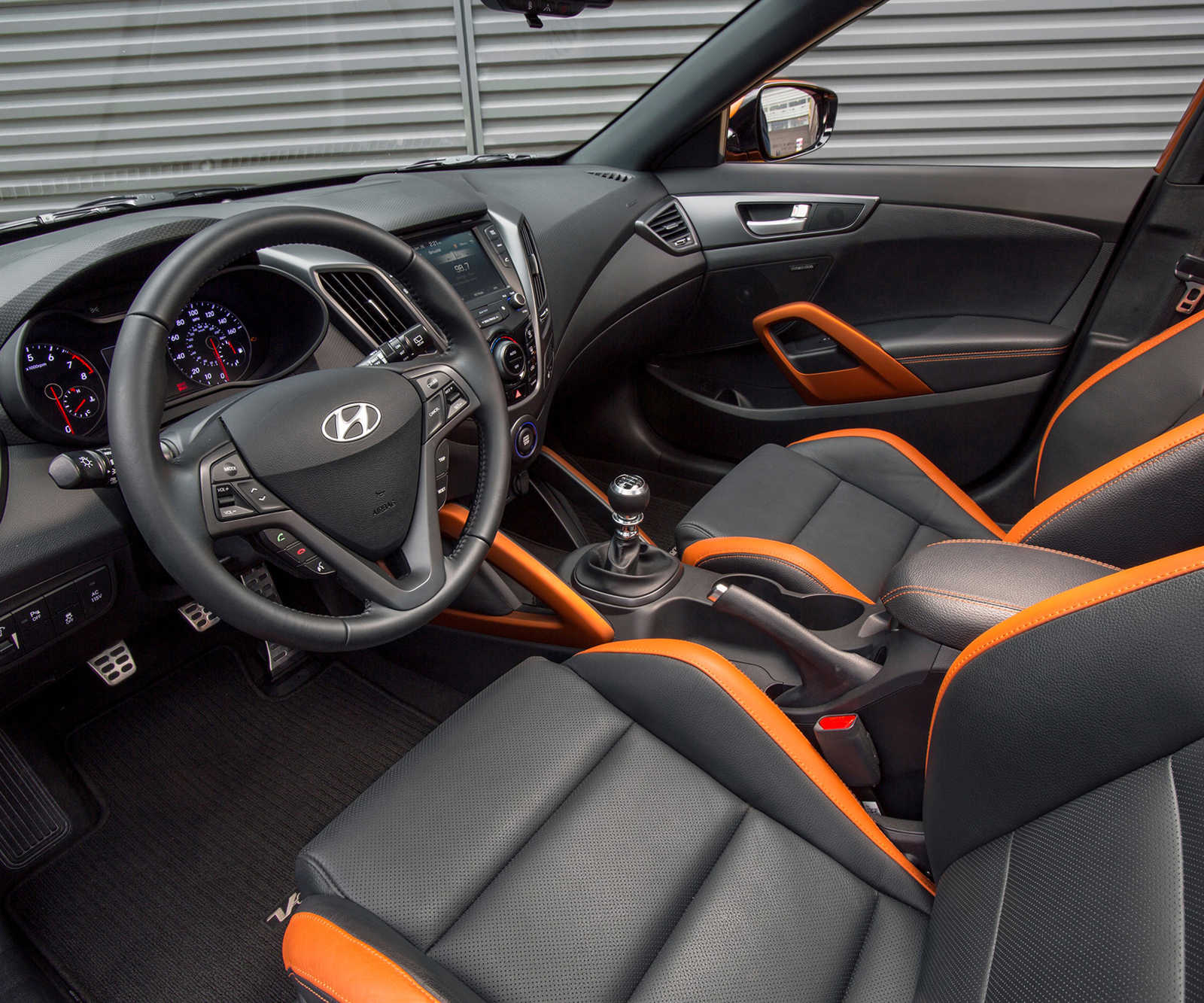 Huffines Hyundai McKinney: 2017 Hyundai Veloster