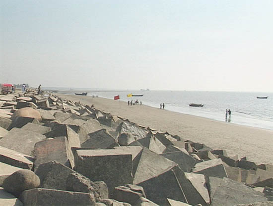 Beautiful Bangladesh: Patenga Sea Beach