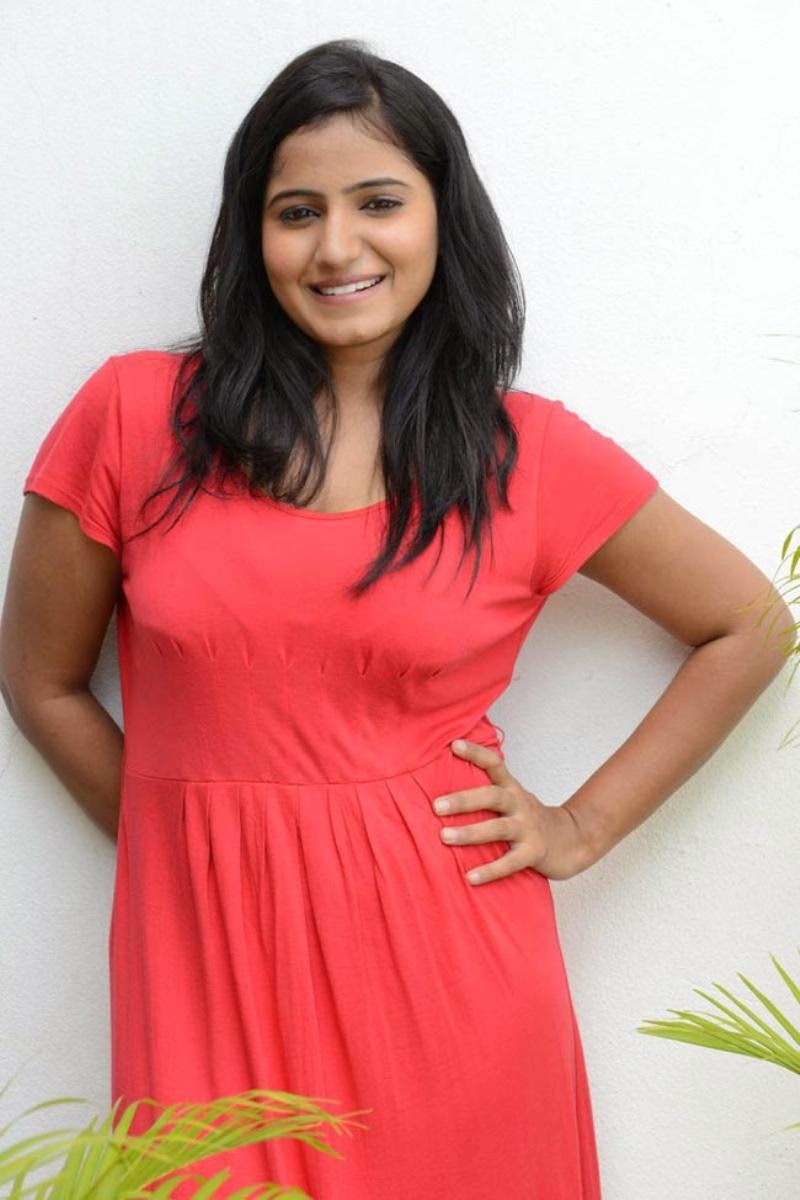 Actress Tanusha Latest Spicy Stills - Cine Gallery