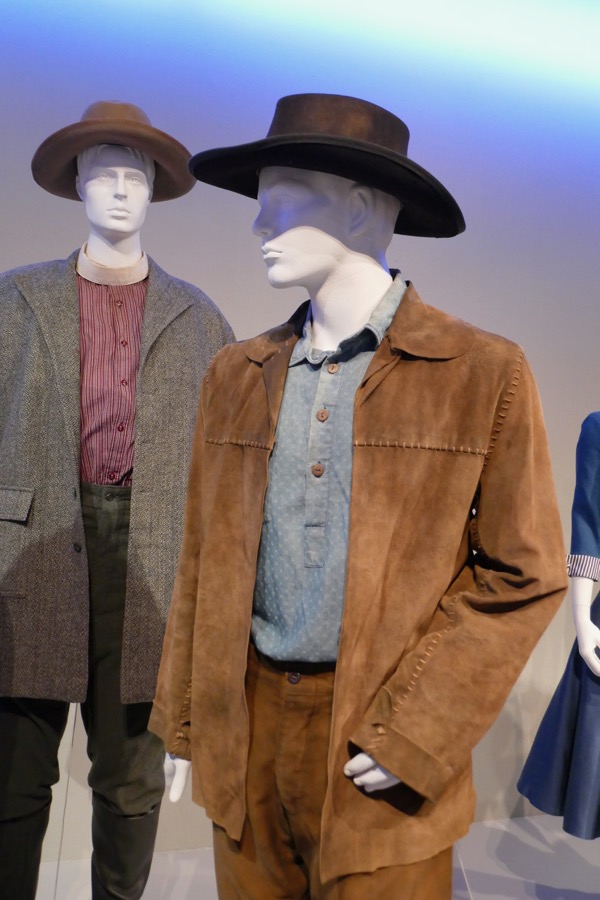 Hollywood Movie Costumes and Props: Godless TV mini-series costumes on ...