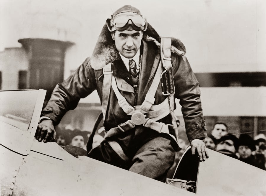 Cine História: Howard Hughes: os “delirios bélicos” do milionario ...